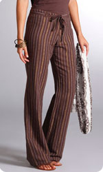 Les pantalons en lin, confort et élégance - Le Blog Beauté Femme